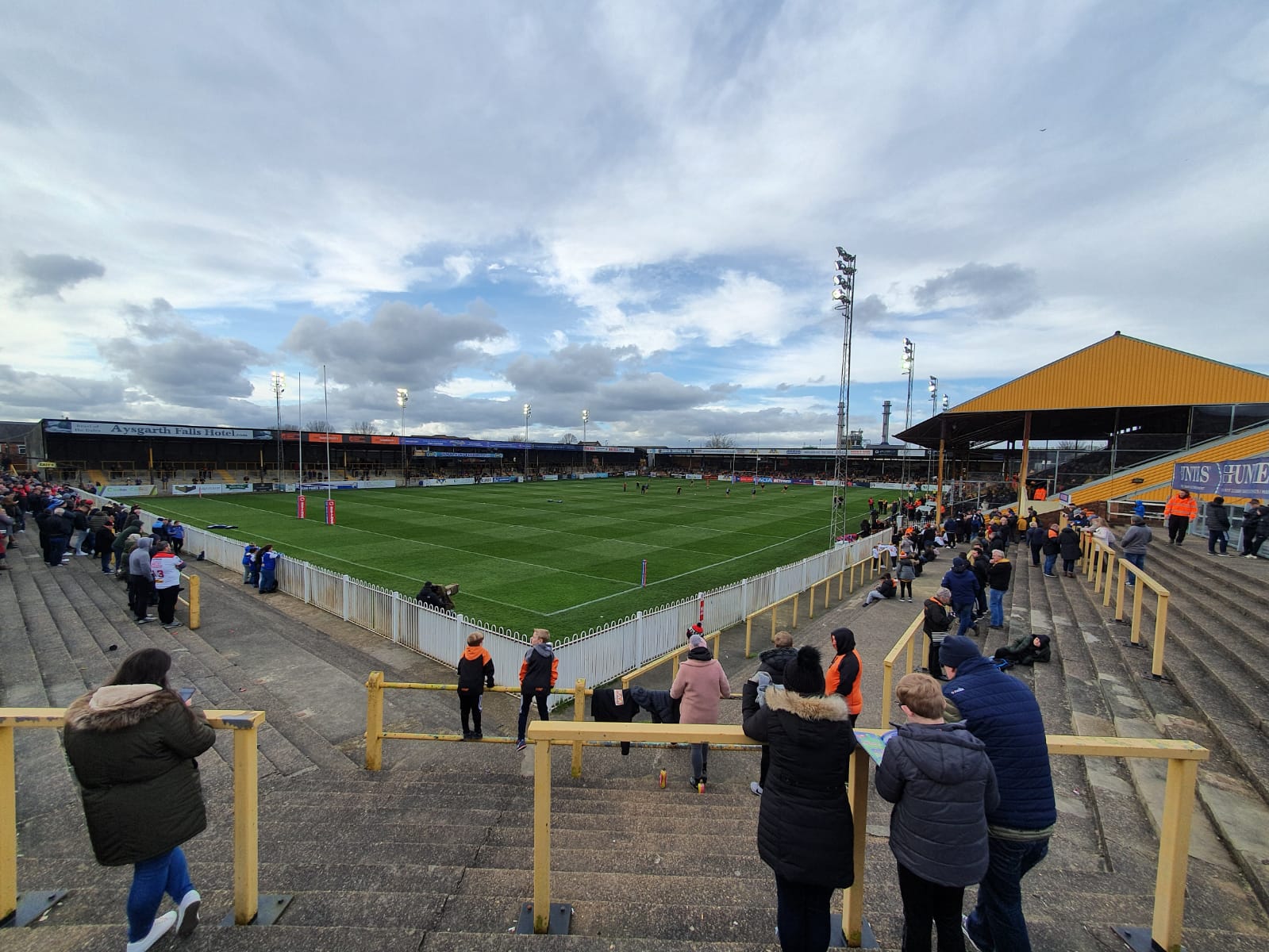 Redvee Preview Show: Castleford Tigers v St Helens Rd 10 – RedVee.Net Redvee Preview Show: Castleford Tigers v St Helens Rd 10 – RedVee.Net